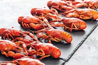 What Does Crawfish Taste Like? Facts About This Shellfish - Flavorful Home