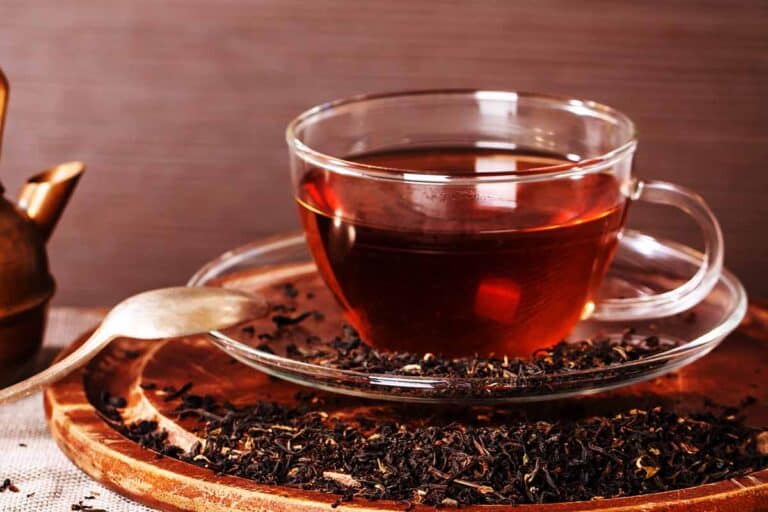 What Does Black Tea Taste Like? (Flavor Notes, Preparation, Food ...