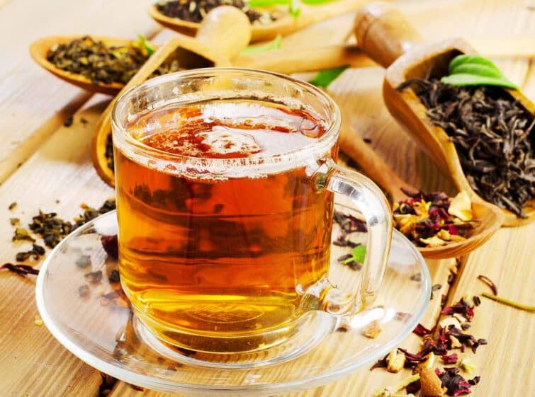 What Does Black Tea Taste Like? (Flavor Notes, Preparation, Food ...